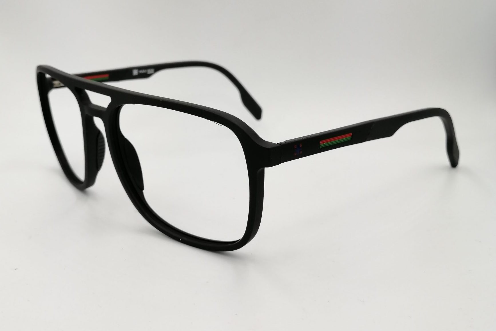 ELLAS – OPTIKO'S Colombia | Óptica Gafas y lentes de contacto.