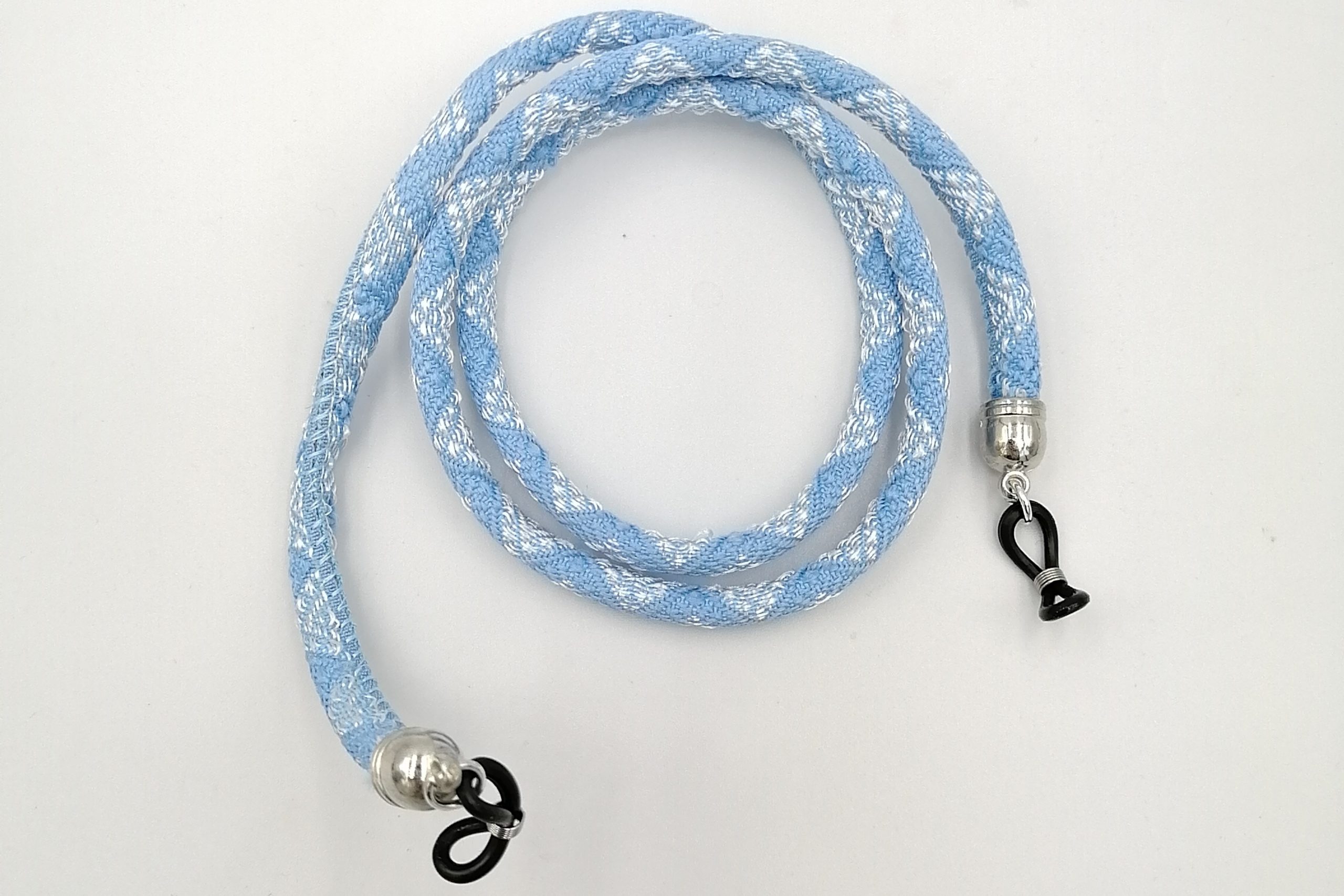 Cordones – OPTIKO'S Colombia | Óptica Gafas y lentes de contacto.